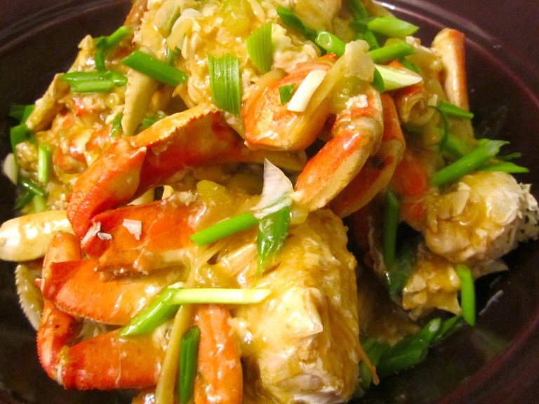 Chinese Style Ginger & Garlic Crabs | ChefsOpinion