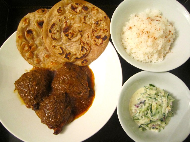 Chicken Curry, Roti, Raita & Rice | ChefsOpinion