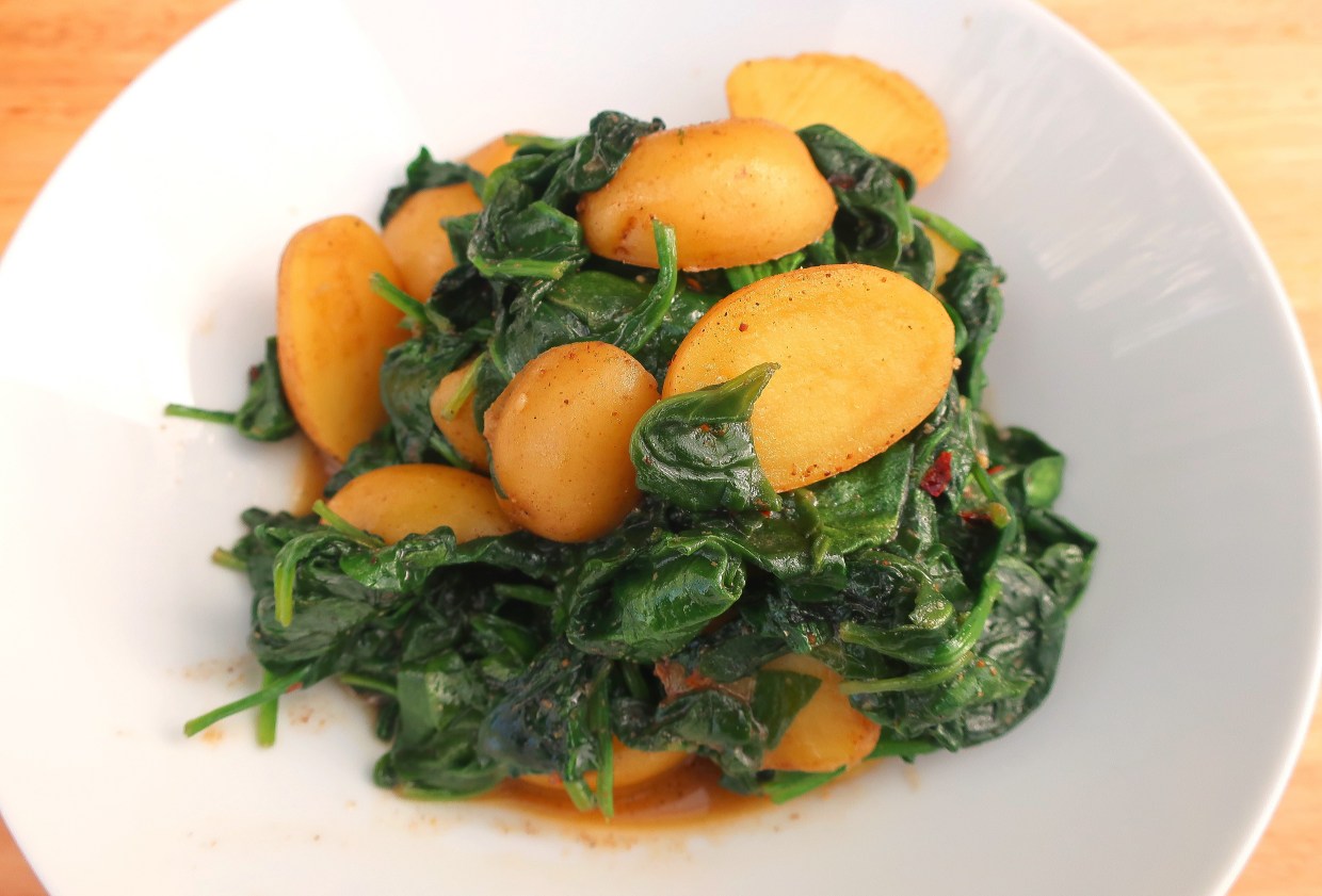 Goan Tandoori Pork Ribs With Aloo Palak | ChefsOpinion